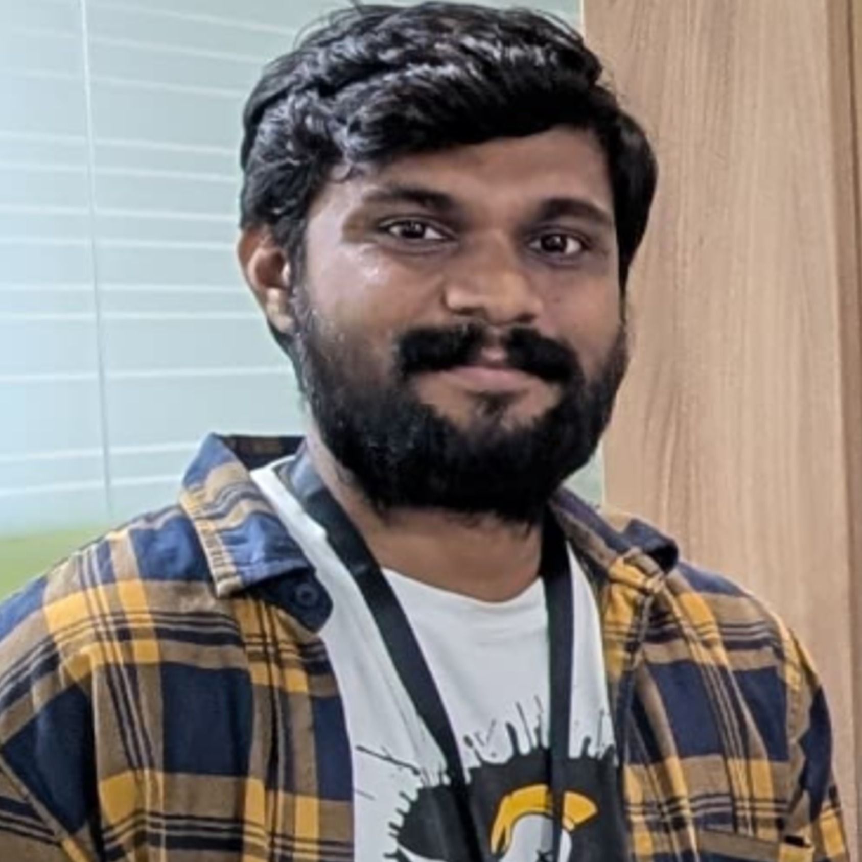 beBee Premium - India